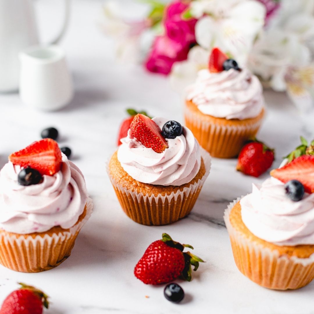 Strawberry Cupcakes – Sugar Baked